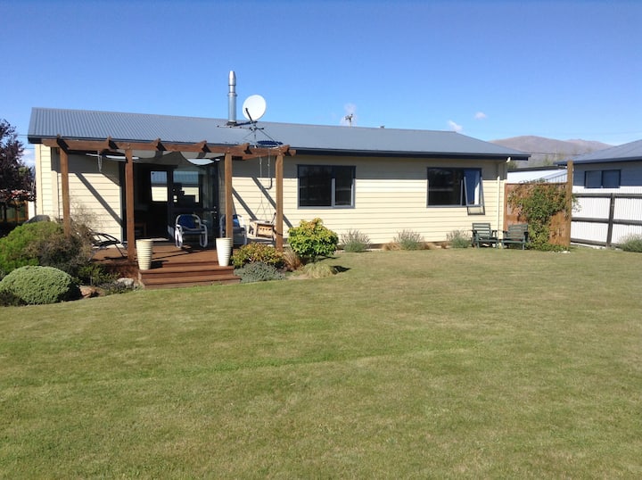 Family Cottage With Wi-fi - Twizel
