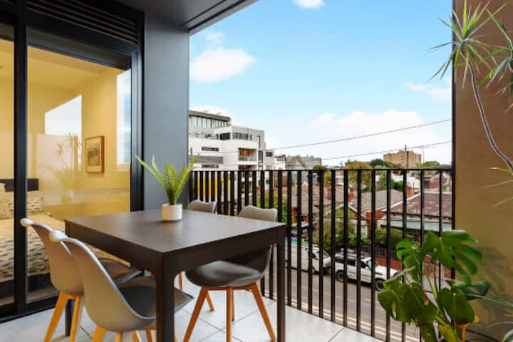 Stunning Light-filled 2bdr Next To Greville! - St Kilda