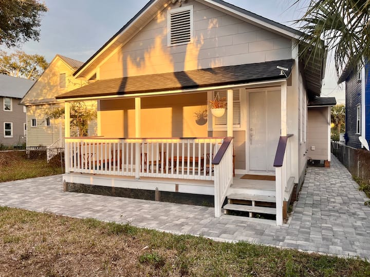 Lovely Guesthouse In The Up-and-coming Springfield - Florida