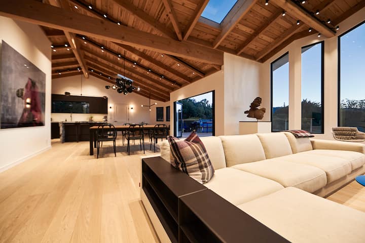 West Marin, Stunning Luxury Home - Point Reyes Station, CA