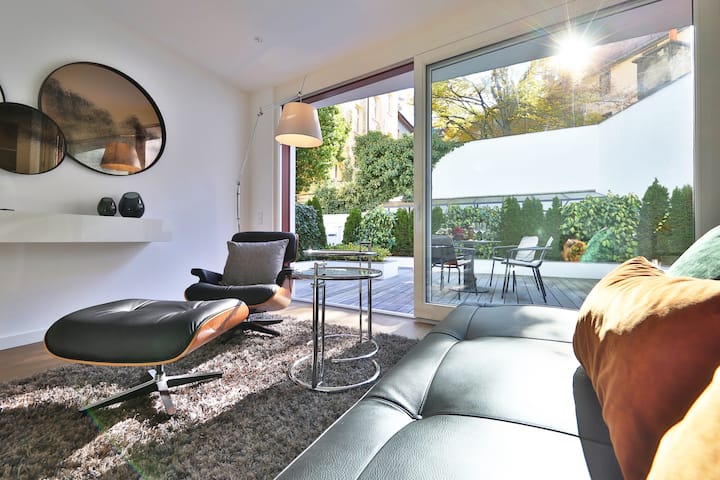 Brand-new Serviced Townhouse - Münchner Freiheit - Múnich