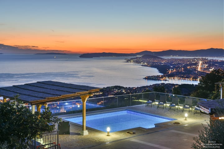 Split Rustic House On The Hill For 10 People - Podstrana