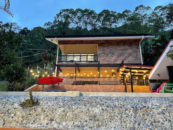 Eco Retreat In Orosi: Comfort In The Mountains - Costa Rica