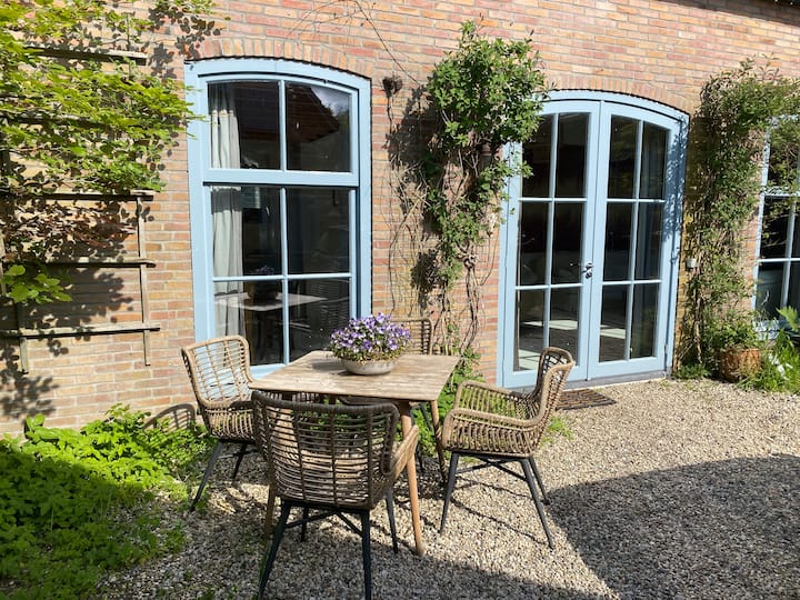 Ruim En Gezellig Huis Met Open Haard - Huizen