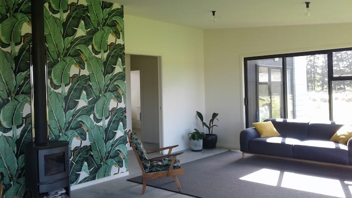 Mt Robertson View - 2 Bedroom Property - Blenheim