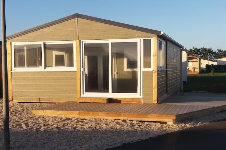Chalet 3 Ch. Bord De Mer Dans Parc Résidentiel - Grandcamp-Maisy