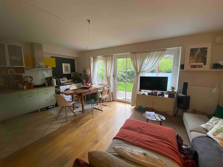 Town House With Garden At Wohlerspark 2 People - Hamburg