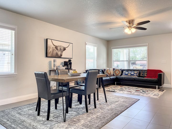 Quiet Room In New Construction Home - Room 1 - 