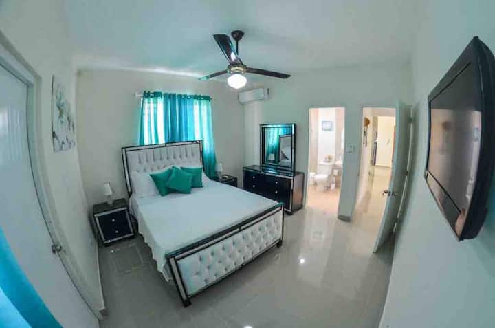 Tenares Vacation Rentals & Homes - Hermanas Mirabal Province, Dominican ...