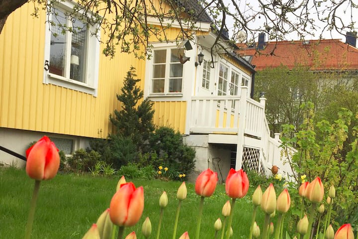 ÄLvsjö Villa Next To Stockholm Fair & City - Estocolmo