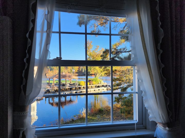 Waterfront Retreat W/ Private Beach & River Views - Wharton State Forest, Hammonton