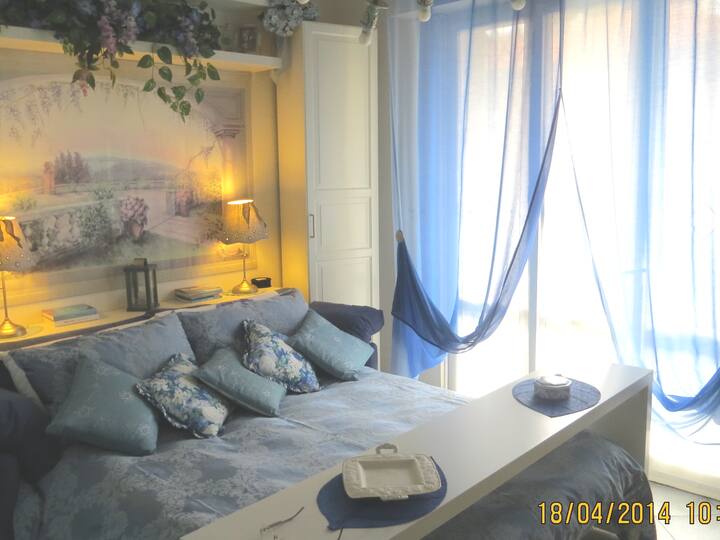 A Romantic And Comfortable Nest - Pietra Ligure