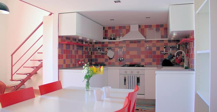 Red Flat - Chiaia Area - One-room - Nápoly