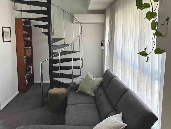 Unique Inner North Townhouse W/ Wifi + Parking - Brunswick