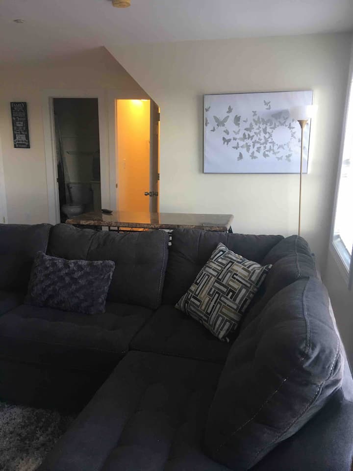 Lovely One Bedroom With Free Parking - Rotterdam, NY