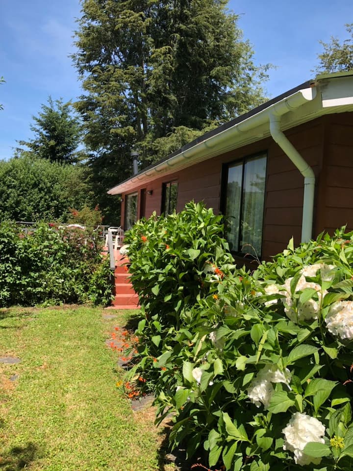 Casa En Puerto Calafquen - Amplia Terraza, 9 Camas - Los Ríos