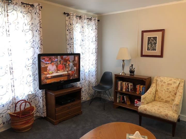 Upper Flat In Historic Johnstown, New York - Gloversville, NY