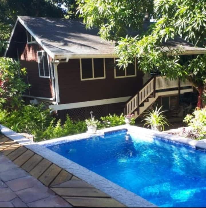 Hidden Retreat, Independent Studio/chalet - Honduras