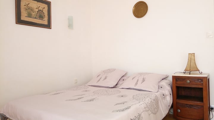 Chambre Double Lumineuse Au Calme à Quimper - Quimper