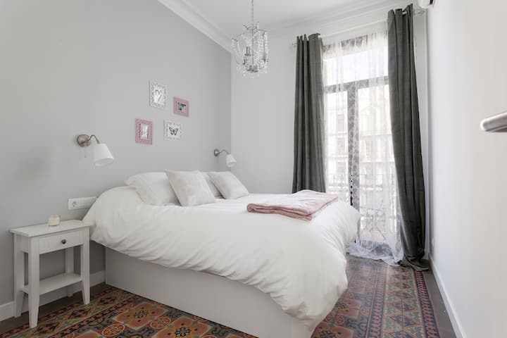 Bright&modernist In The City Center. - Barcelona