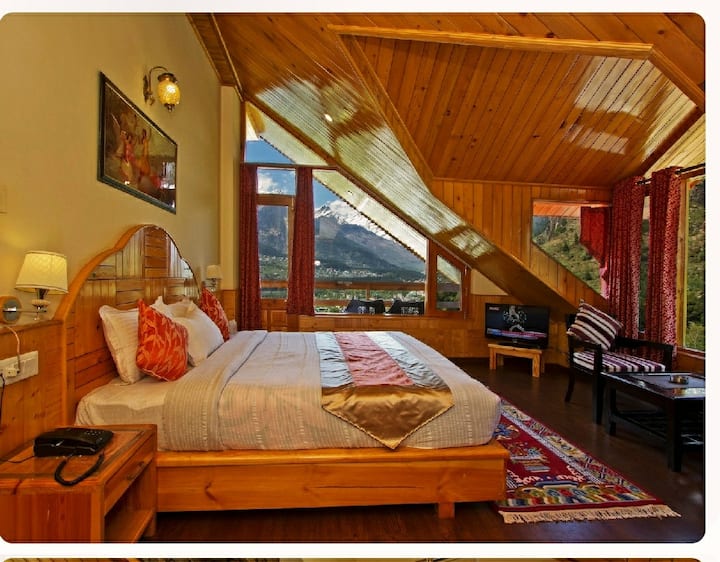2br Hillview Super Luxury Cottage | Mountain -View - Manali