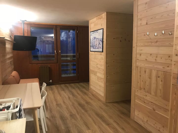 Cervinia-la Grand'ourse719, 4/5 Place Avec Balcon - Valtournenche