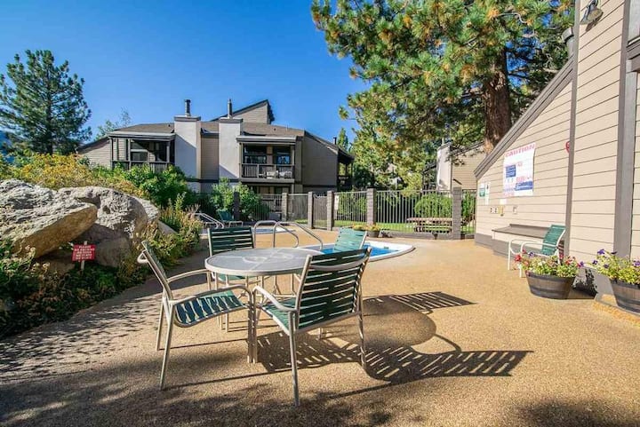 Sherwin Villas 2 Hab / Loft Frente A Vons Y La Hilera De Restaurantes - California