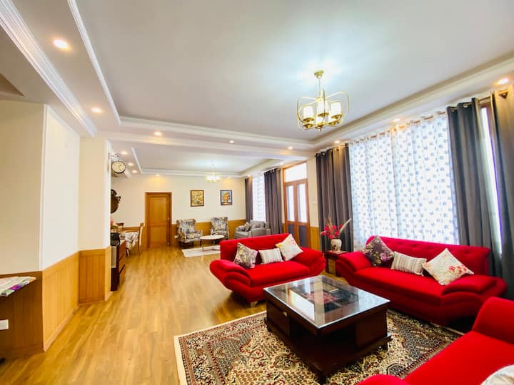 The Whispering Mounatins 3bhk Luxury Home - Mashobra