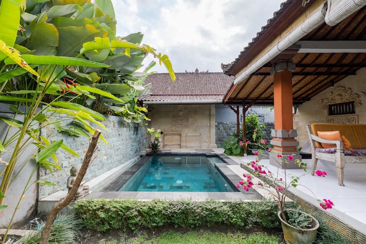 Cozy And Charm Villa 2 Br With Private Pool - Ubud