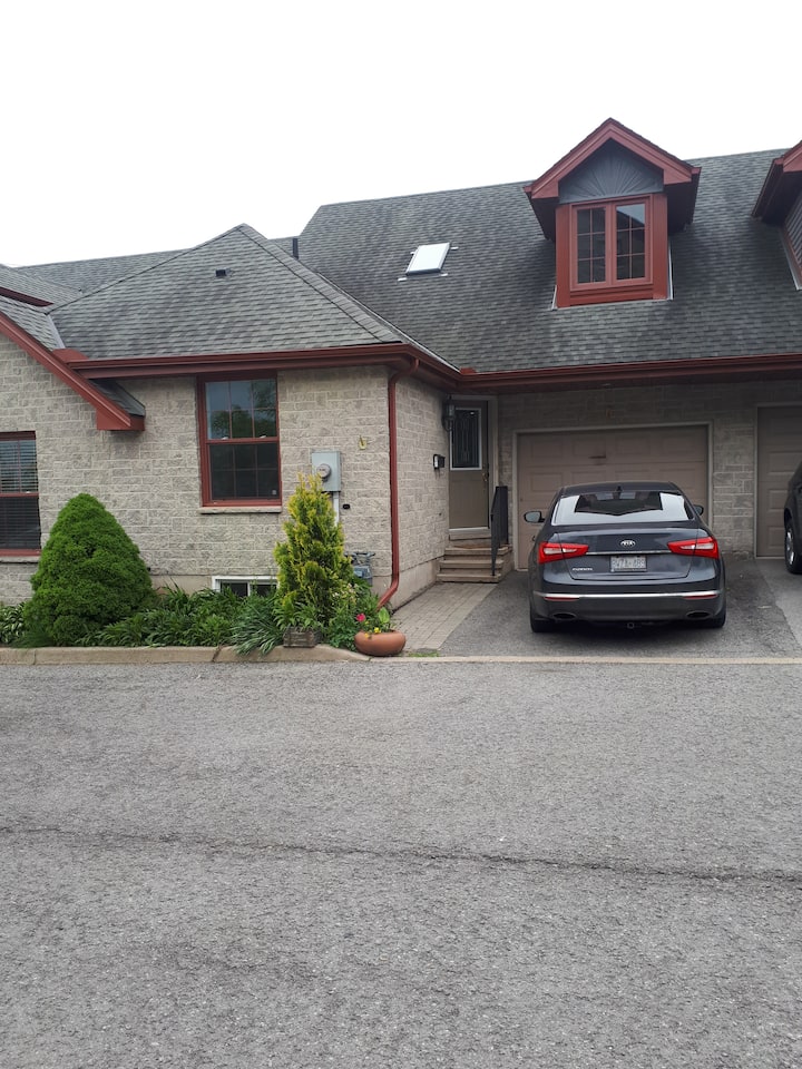 A Family Home, All For You. - 세인트캐서린스