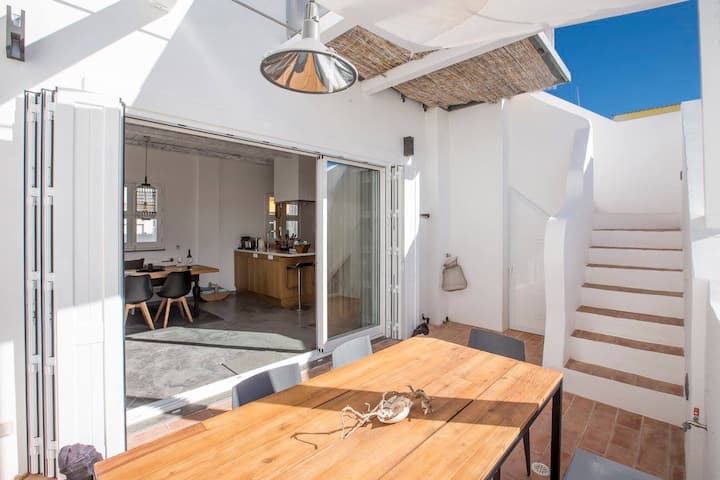 Casa Opala Townhouse
“Holidayhome For All Seasons” - Faro