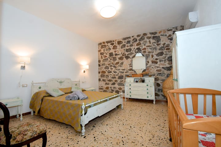 B&b Sa Domo De Sos Massaios Camera Nespula - Orosei