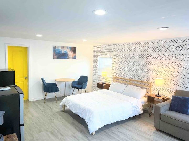 Sunshine Escape Guesthouse - Maitland, FL