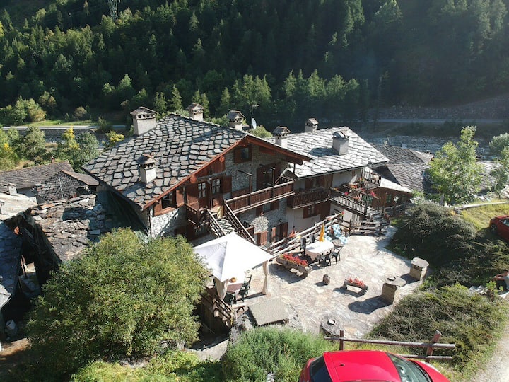 Casa Mono Marcello  Bois De Clin  Cod. Cin 0022 - Gran Paradiso