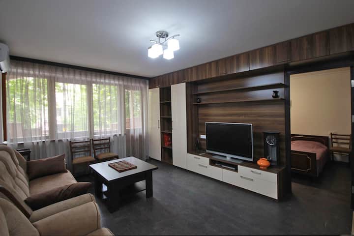 Cozy Apt At The Heart Of Yerevan - Yerevan