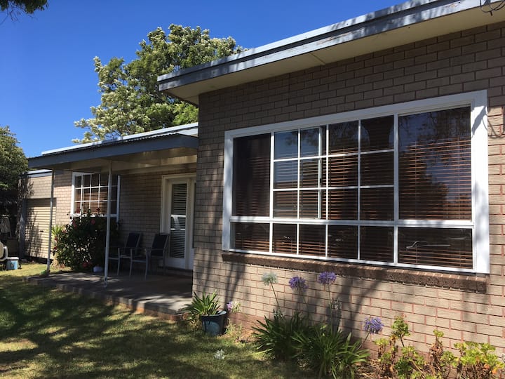 Blairgowrie Beach House - Portsea
