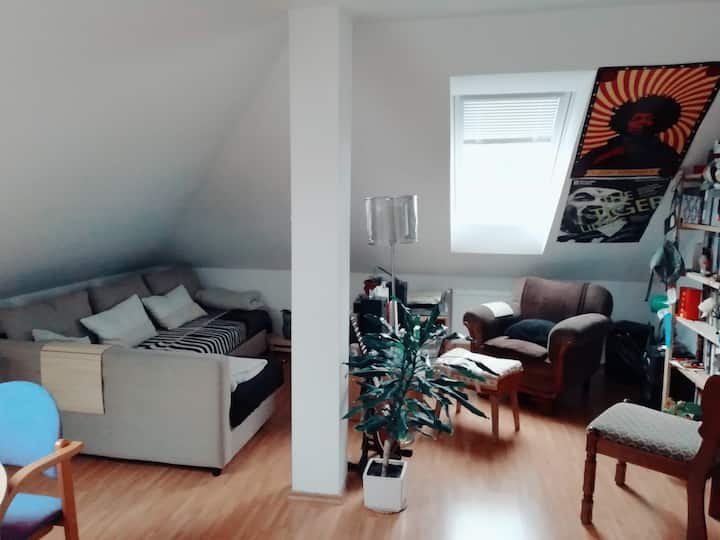 Not Available - Prague