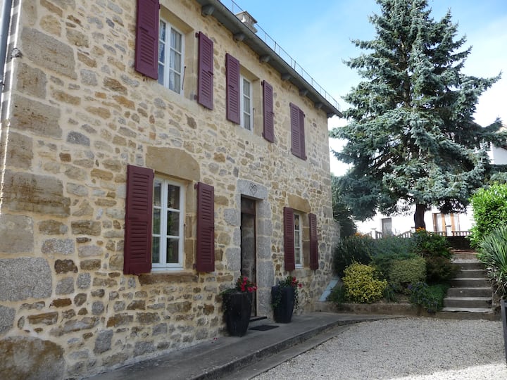 L'oustal Ou Un Gite Authentique - Conques