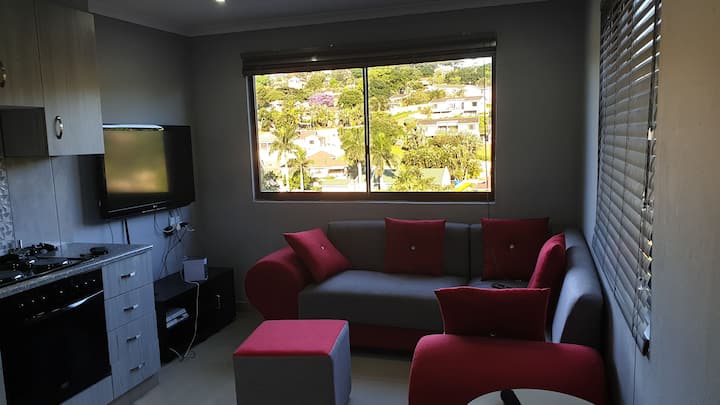 Modern Pvt One Bedroom Guest Studio In Dbn North - Mount Edgecombe