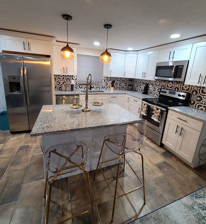 Endless Summer. Beautiful And Peaceful House - Tampa