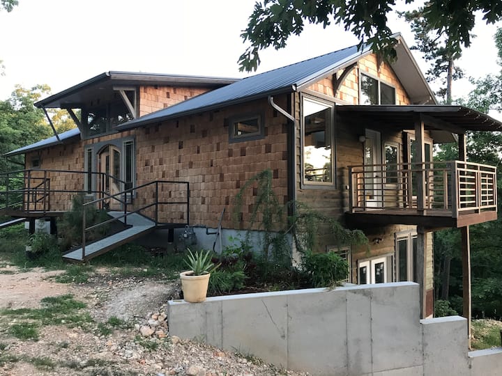 Time Flies. A Brand New Home. Well Six Years Ago. - Eureka Springs, AR