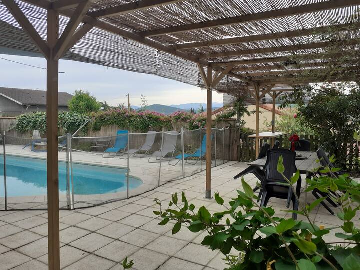 Gîte 6 Pers Pyrénées 5mn à Pied Gare/centre Ville - ibis budget Saint Gaudens