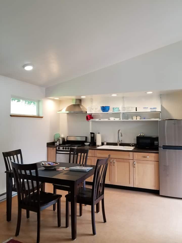 Contemporary 2 Bed House, Minutes To Airport/ferry - Juneau, AK