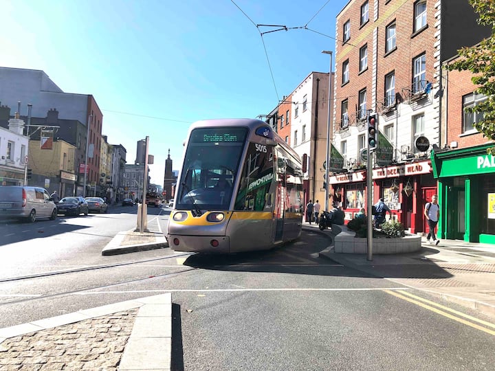 City Centre Hideout, Buzzy And Vibrant - 