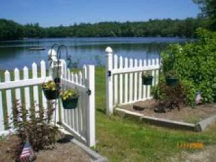 Lake Front, Beautiful, Private Studio W/kayaks - 노팅험