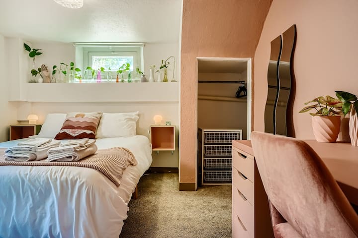 Colorful Apartment At Sloans Lake - Berkeley - Denver