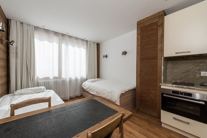 Cosy Warm Mountain Studio In Val D'isère - Lac du Chevril