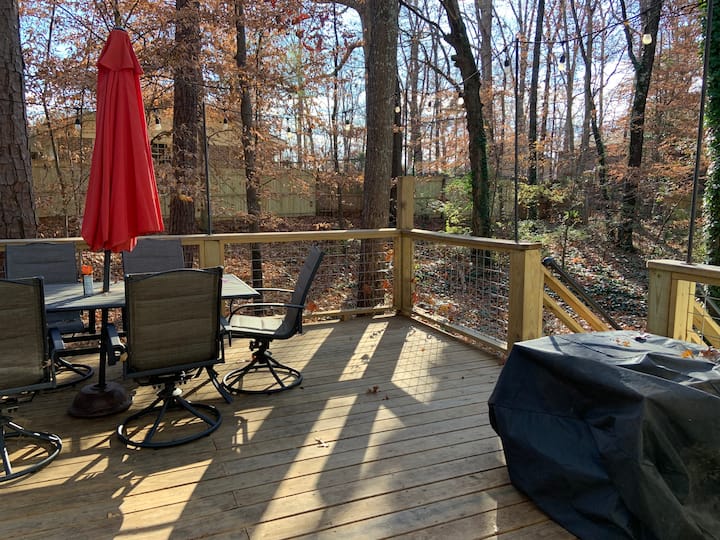 Athens Retreat: Comfort + Location! - Athens, GA