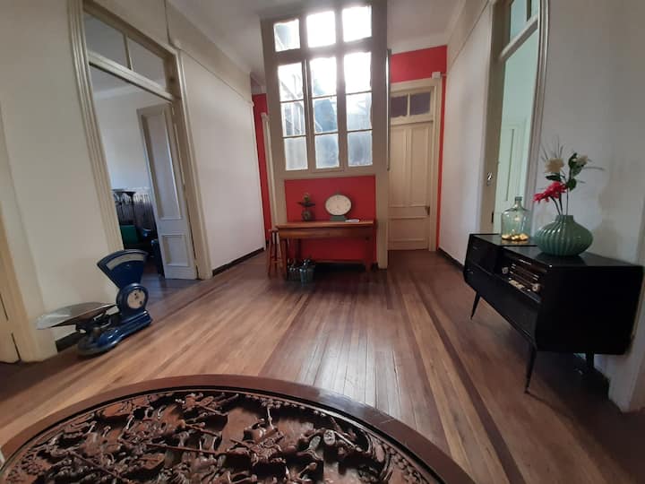 Acogedora Casa Tipica Patrimonial De Valparaíso - Valparaíso