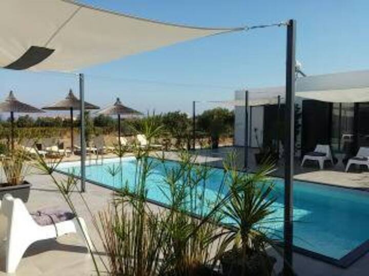Chambre .Prive Tout Confort.vue Mer Et Piscine. - Kos